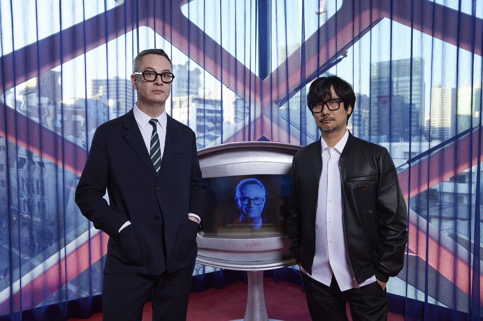 プラダがつくり出す幻想的な未来空間！ 映画×ゲームに着想を得た、体験型インスタレーションが青山店で開催中｜Pen Online